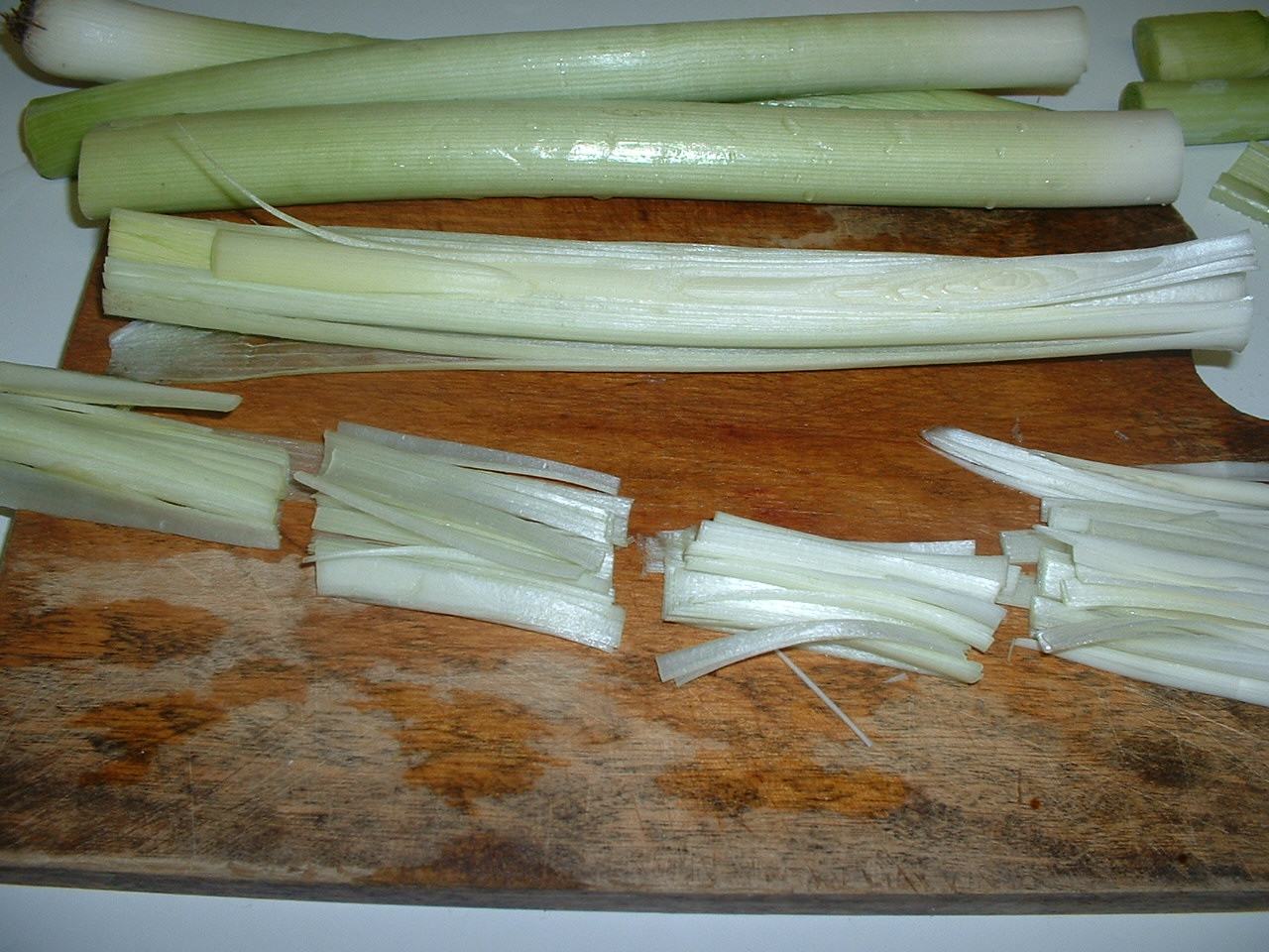 History and Health Benefits of Leeks | foodhistorianpeggylutz